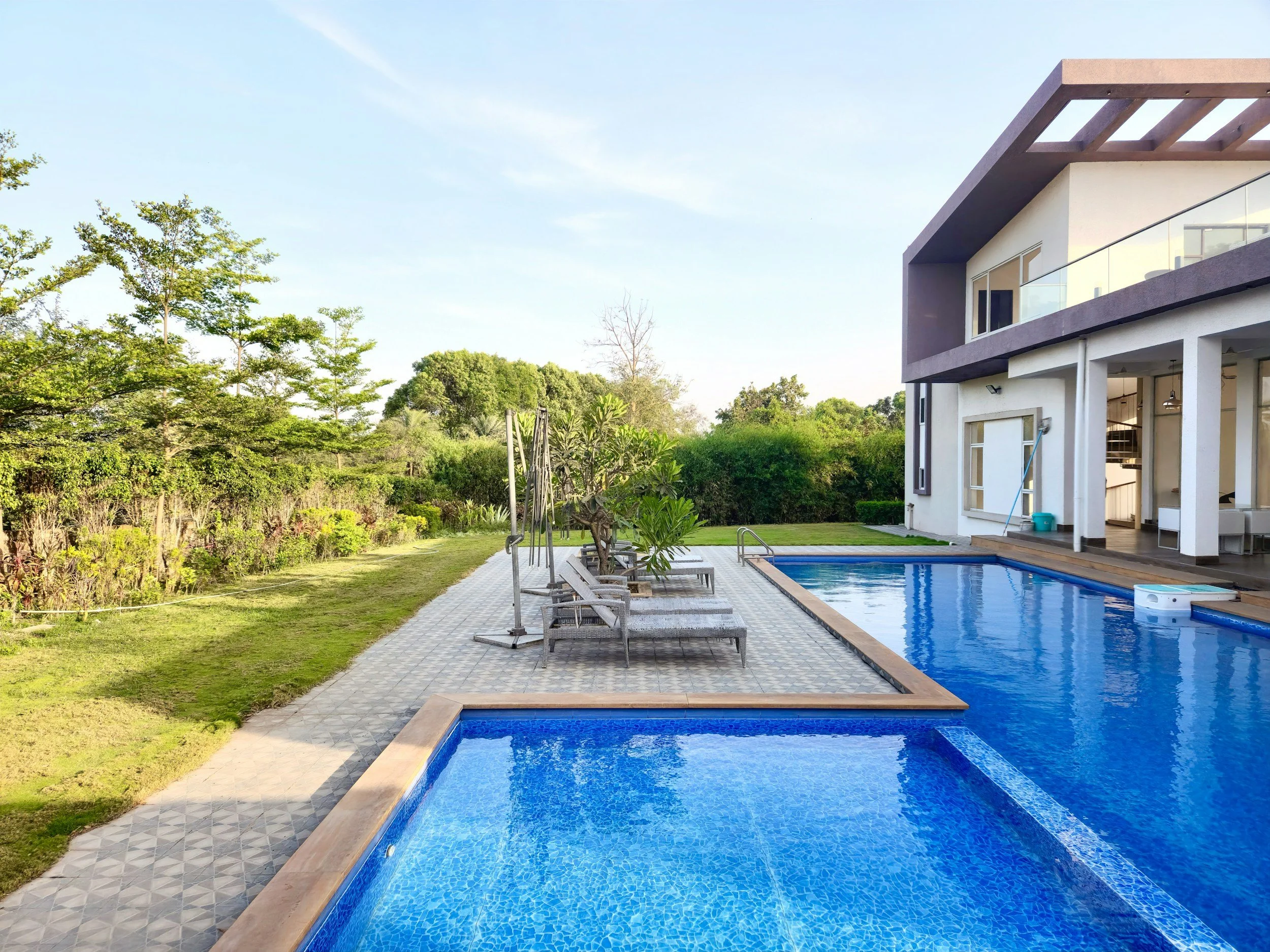 Paradise Pools & Spa