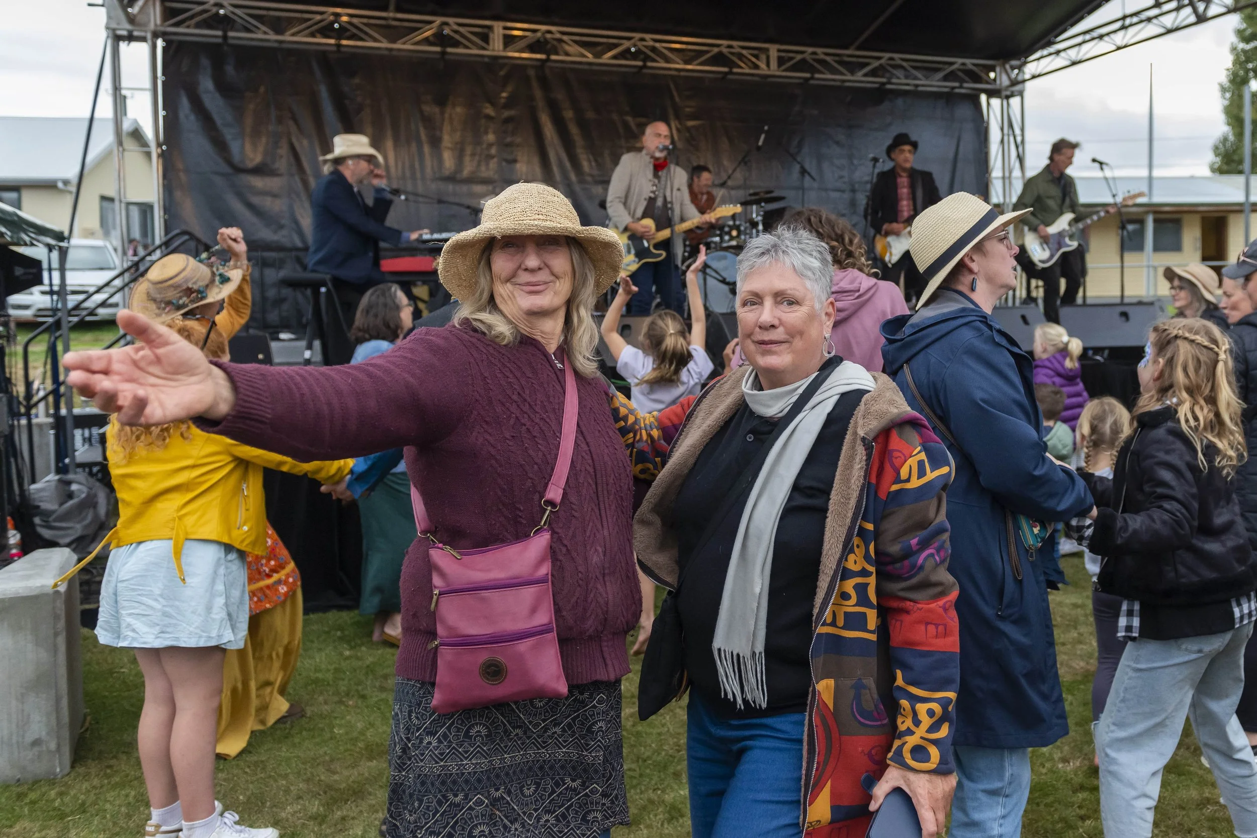 Contact | Get in Touch Today — A Taste of the Huon