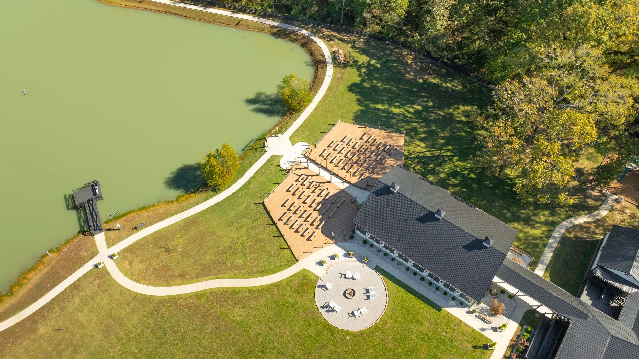 The Elliot | Indoor and Outdoor Elegant Countryside Wedding and Event Venue