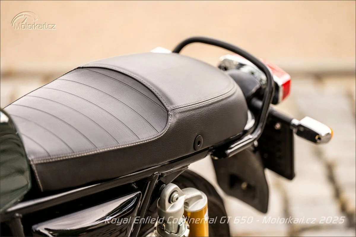 Royal Enfield Continental GT 650: Pořád ještě poctivý klasik — Royal ...