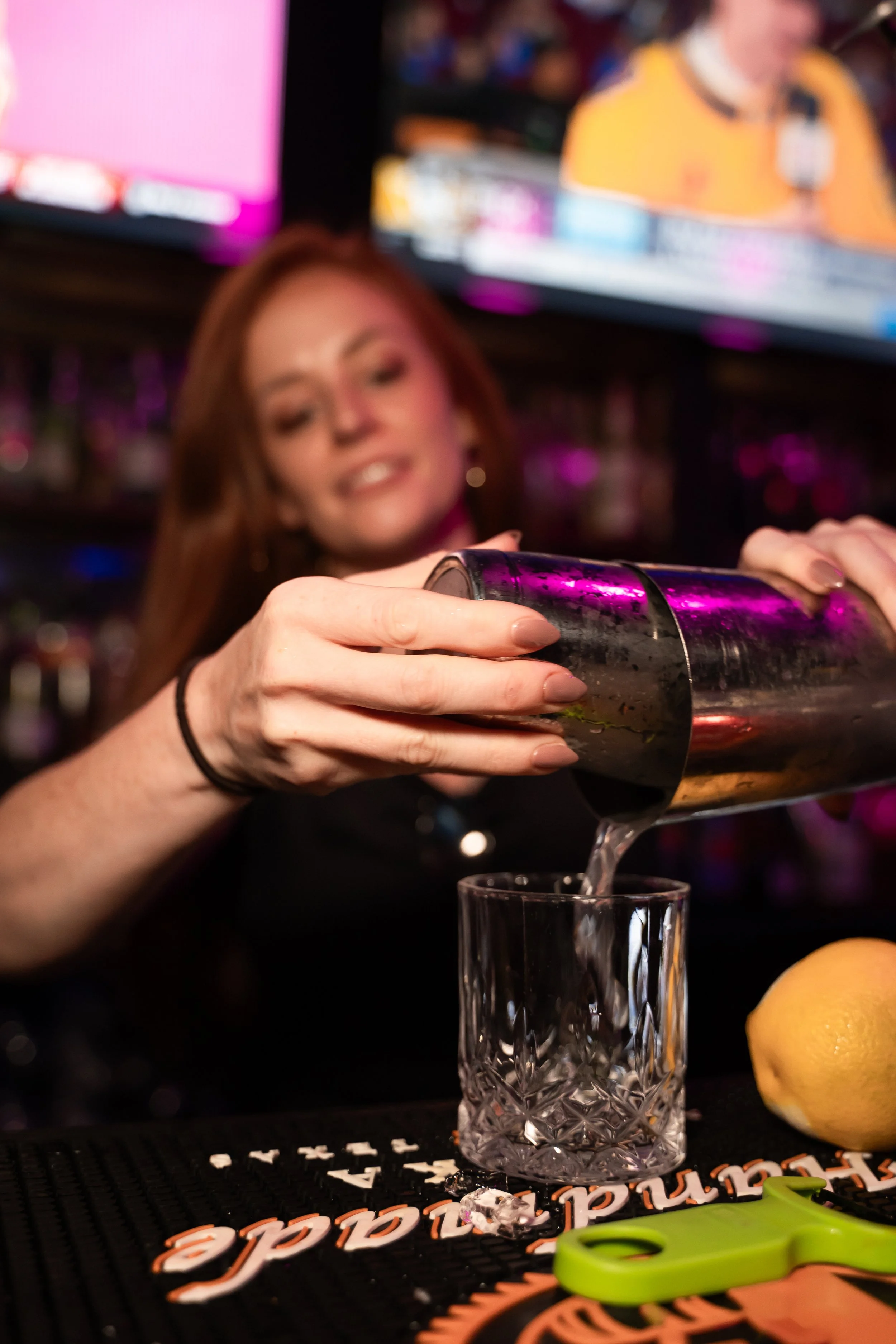 Nieko's Neighborhood Bar