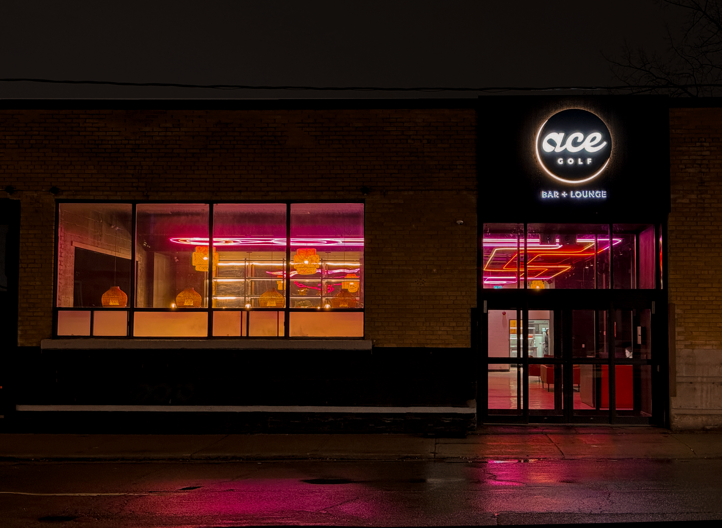 Ace Event Space Toronto | Corporate Parties at Ace Golf Bar