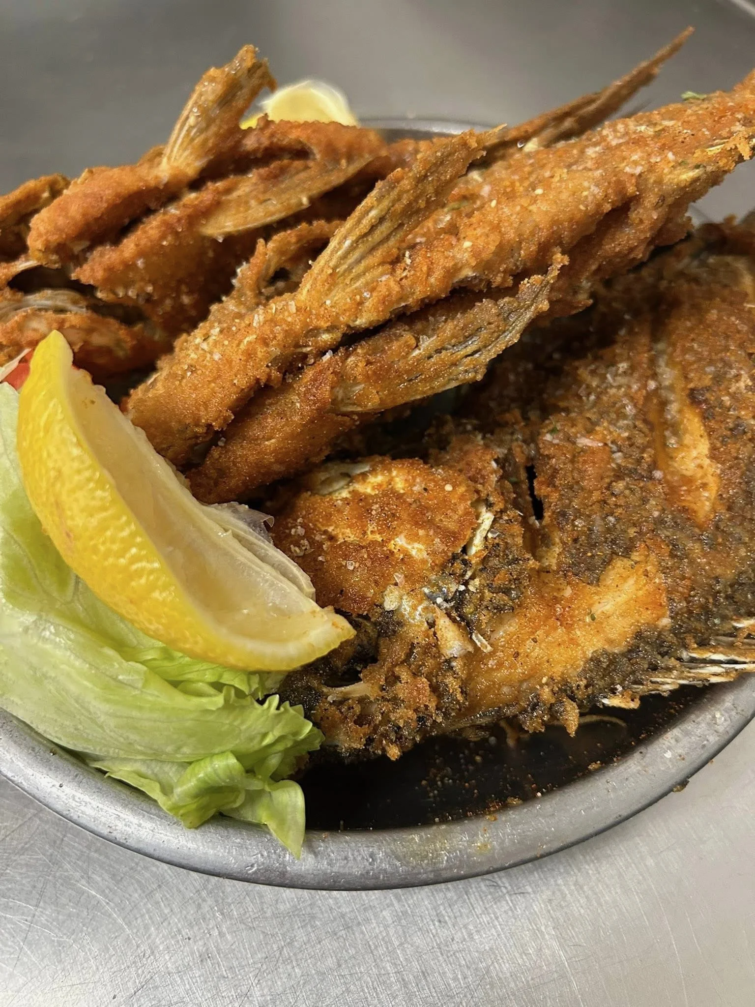 Fresh Local Seafood Market in Tampa | West Fortune Fish Market