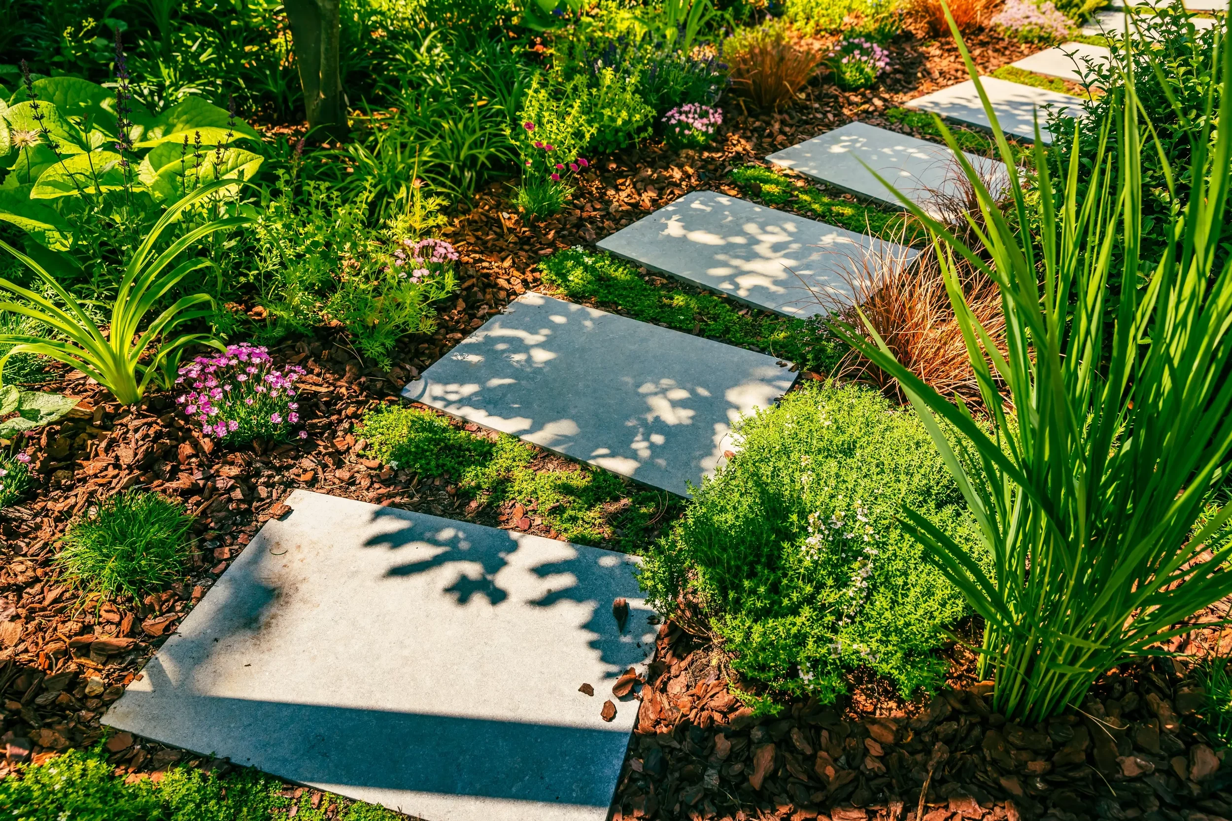 Cracked and Ugly Walkways? Here’s How Florida Homeowners Are Fixing ...
