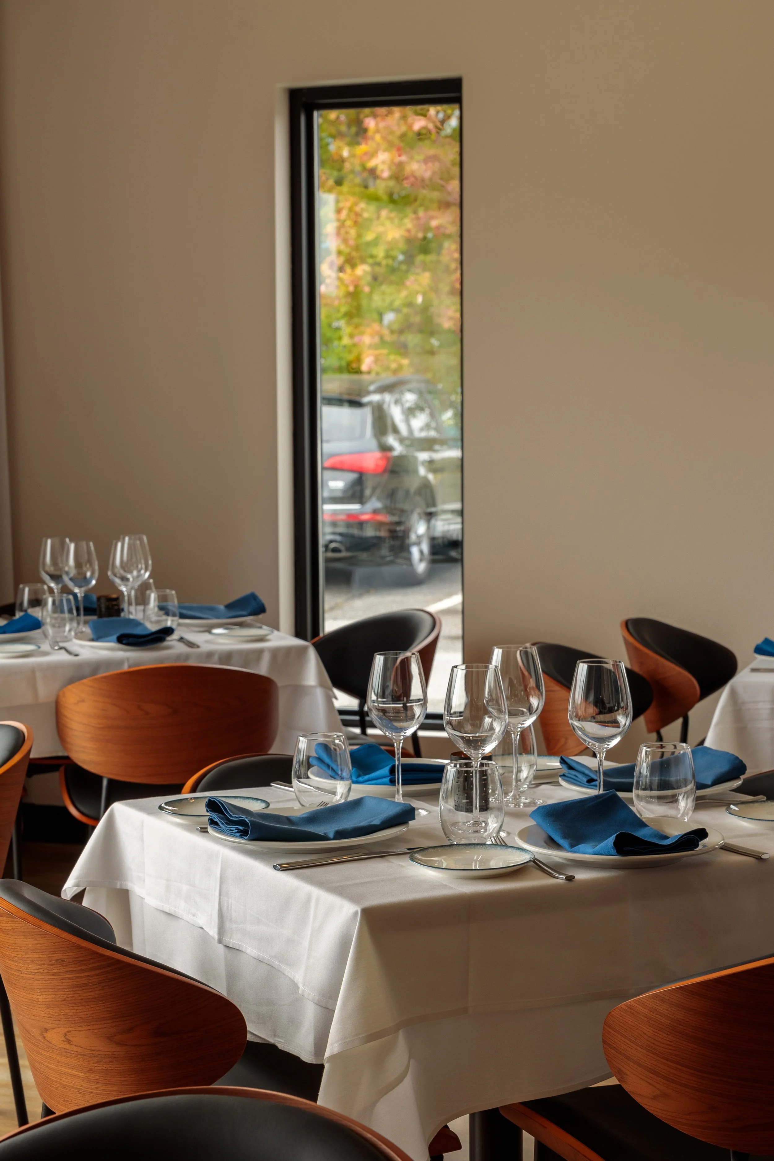 Lavraki | Modern Greek Cuisine in Sainte-Julie