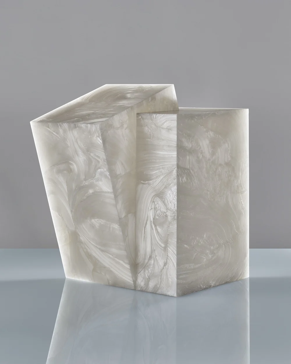 Mother of Pearl | solid surface sheets | plasticiet — plasticiet
