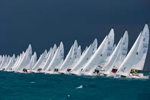 Ultimate Sailing - Home of the explosive photography of Sharon Geen