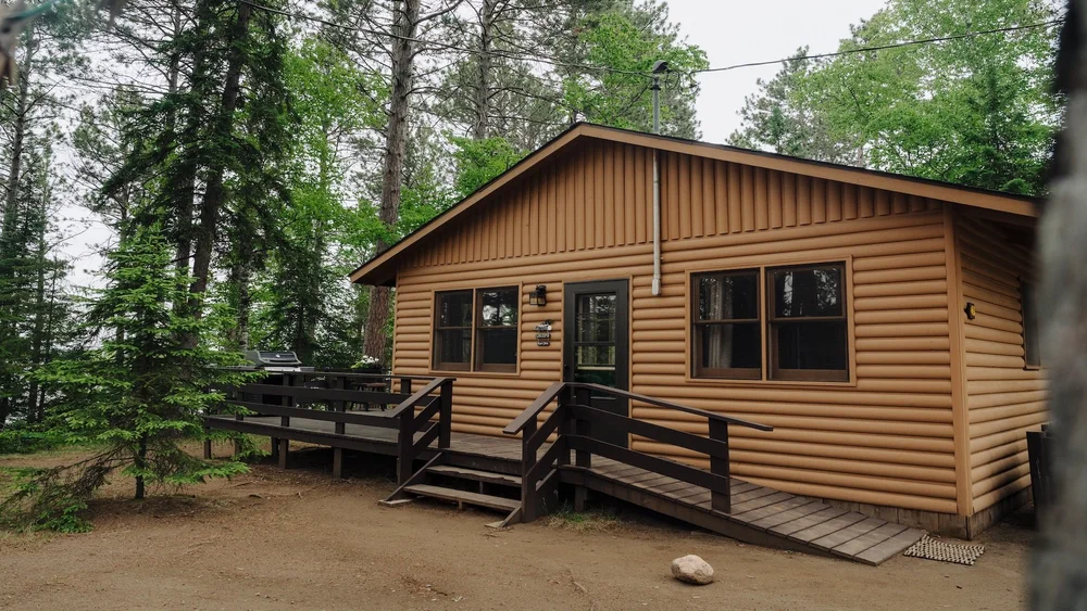 Cabins | Book Your Cabin Stay Today — Timber Bay Lodge & Houseboats