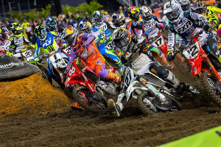 How to Watch 2026 Indianapolis SX, TV Schedule and Track Map | Live ...