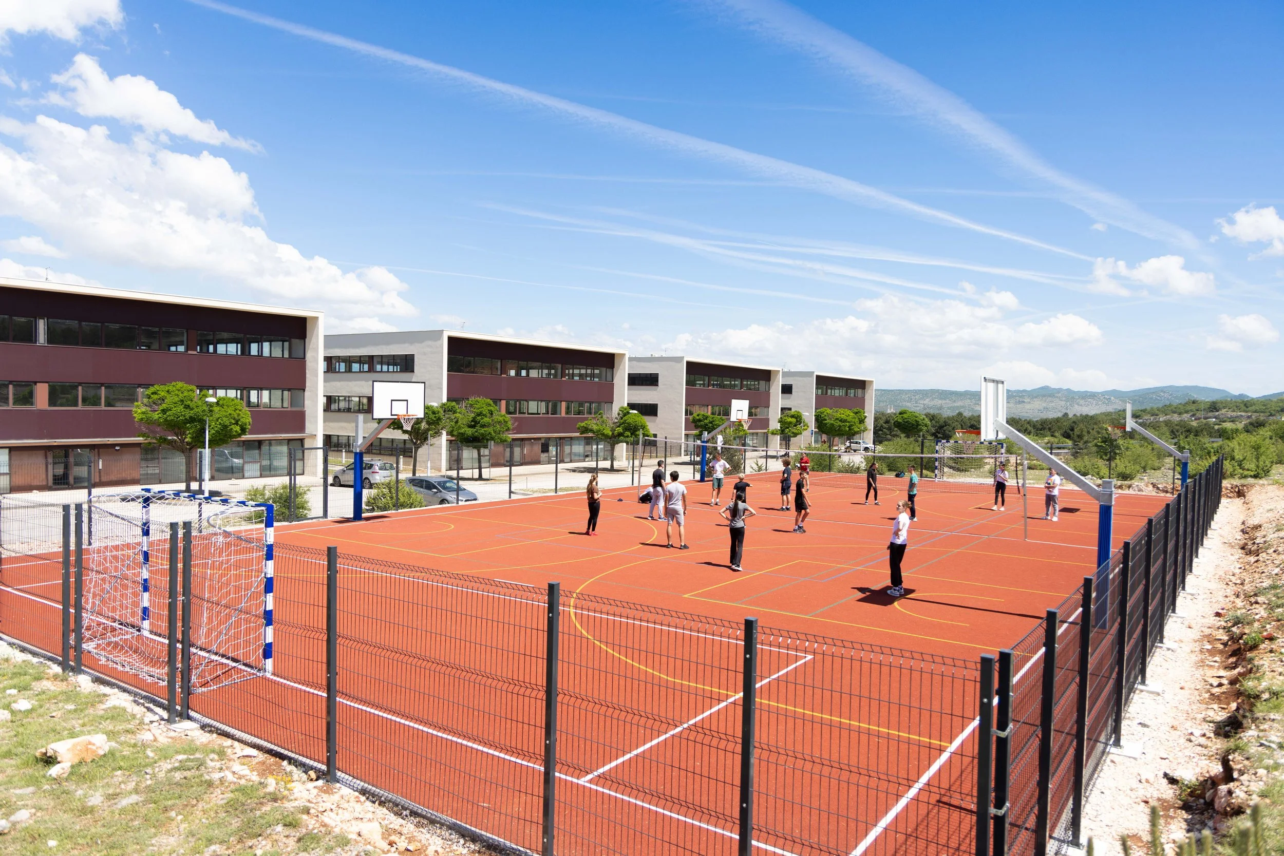 Split International School