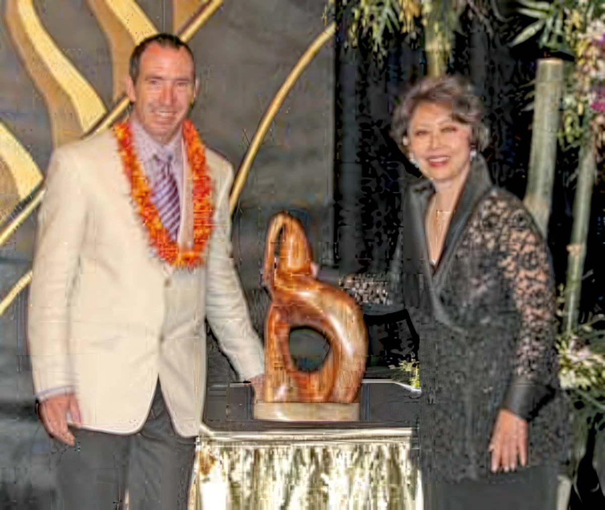 Maui Artist Creates Royal Sculpture — Turnbull Fine Art
