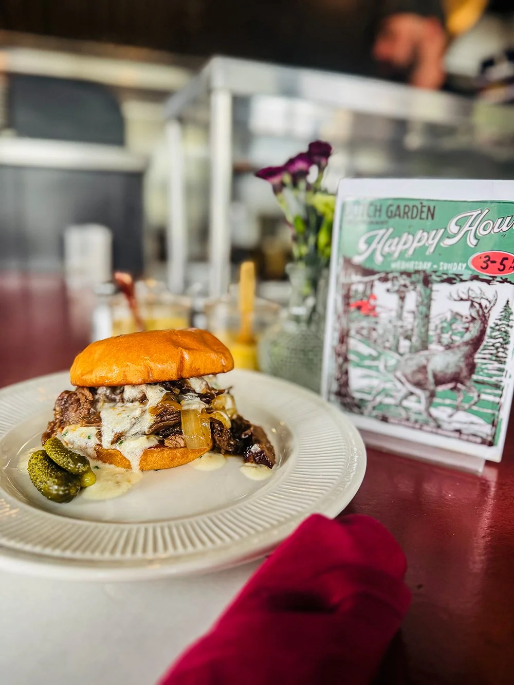 Dutch Gardens | Enjoy Authentic German Cuisine - Reserve Today