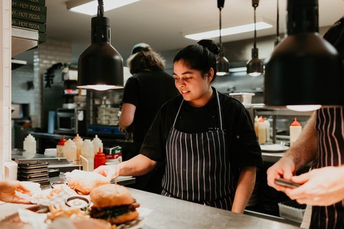 What's On — The Ophir Hotel | Family-friendly pub & restaurant in ...