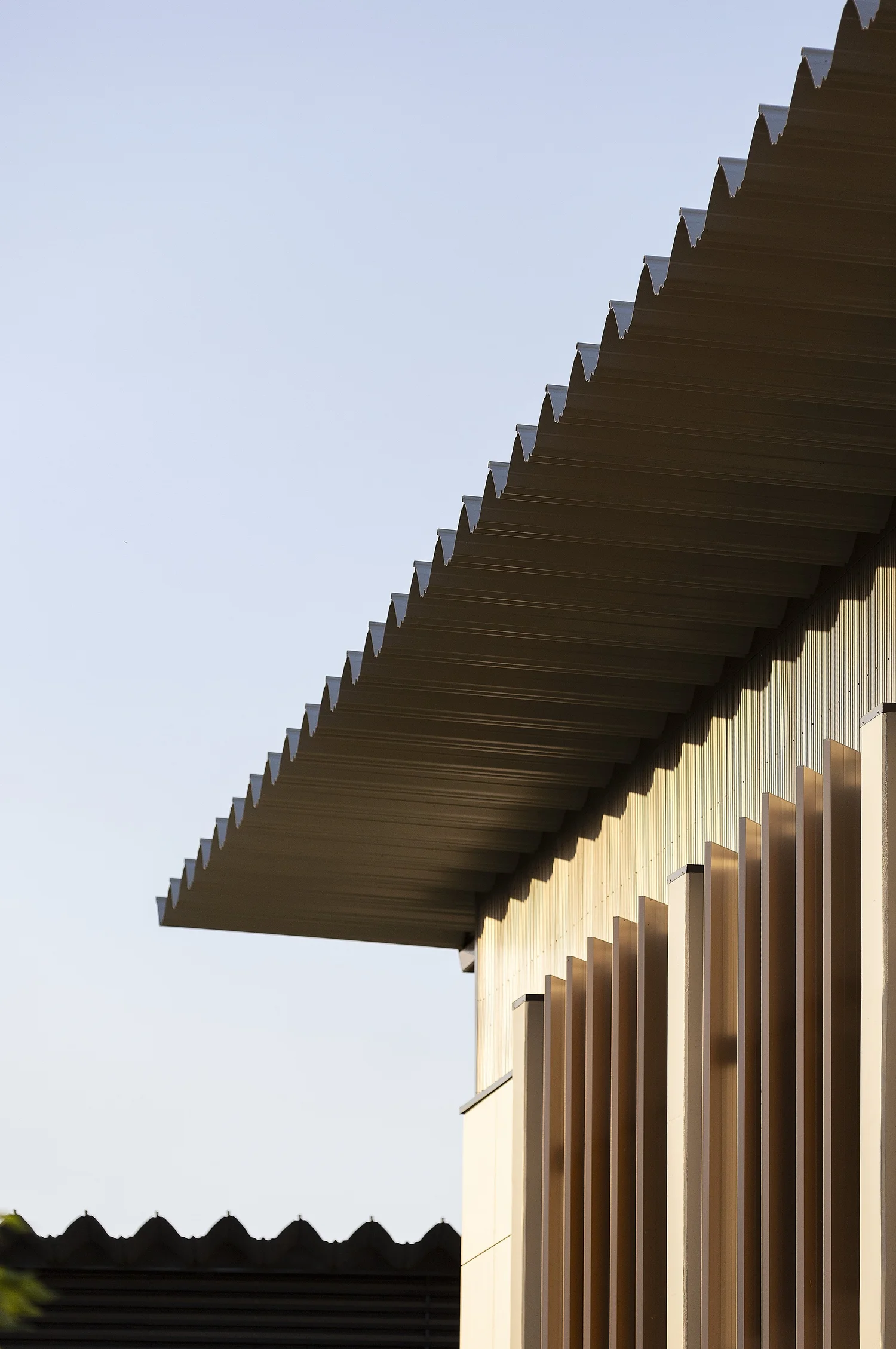 Longreach — Spantech - innovative wide-span roofing, cladding and formwork