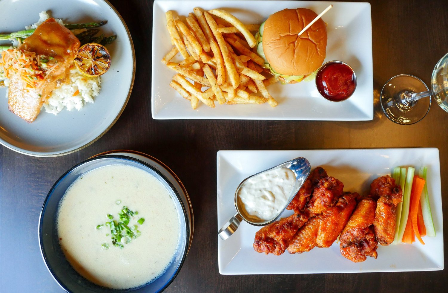 Station 1633 Table & Tavern | Reserve Your Table Now