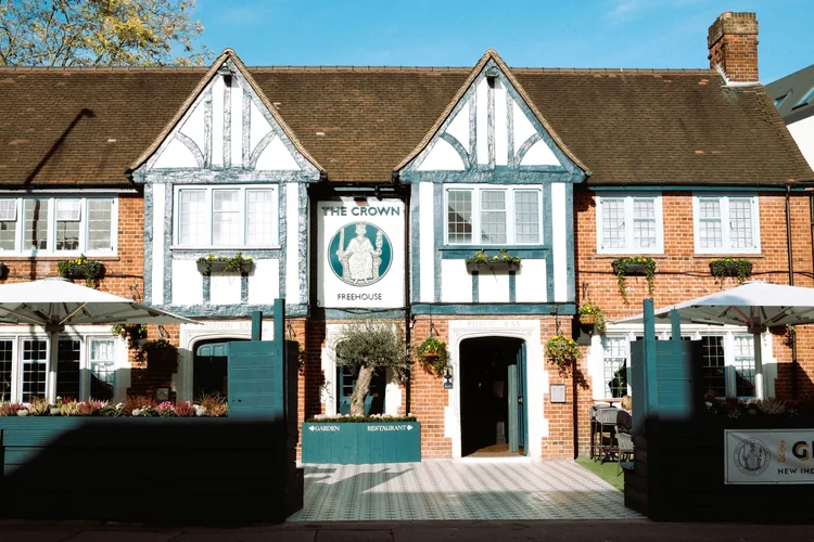 The Crown – Egham