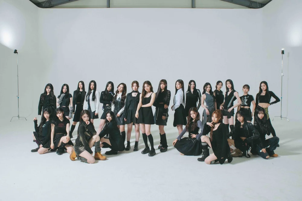 Meet tripleS, the World’s First ‘Decentralized’ K-pop Girl Group ...