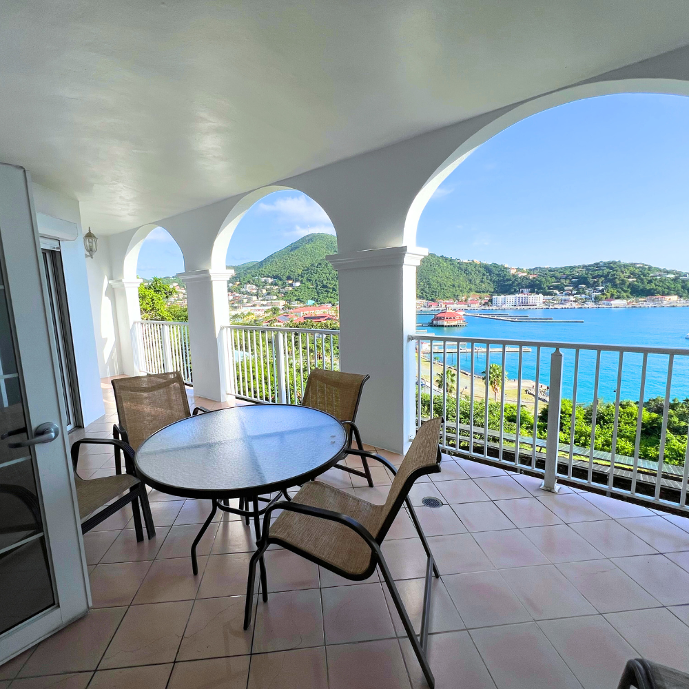 Hilltop Villas | Bluebeards Castle Resort