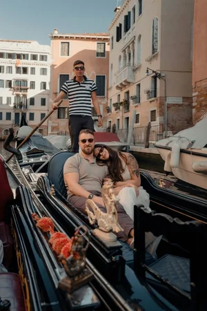 How to Say “I Love You” in Italian — And Why It Means More in Italy