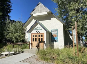 The Alpine Playhouse