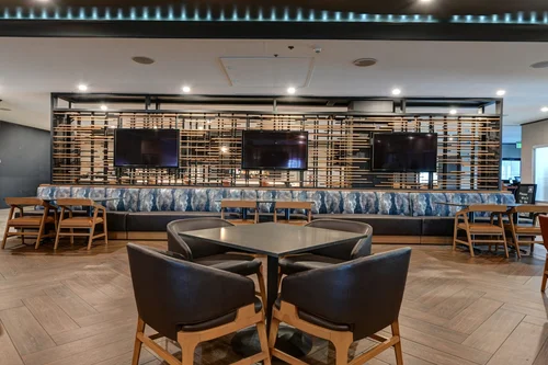 Tower Tap & Grill | Local Restaurant & Sports Bar in Denver
