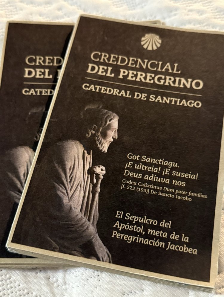 How to Get Your Pilgrim Passport and Compostela Certificate in Santiago ...