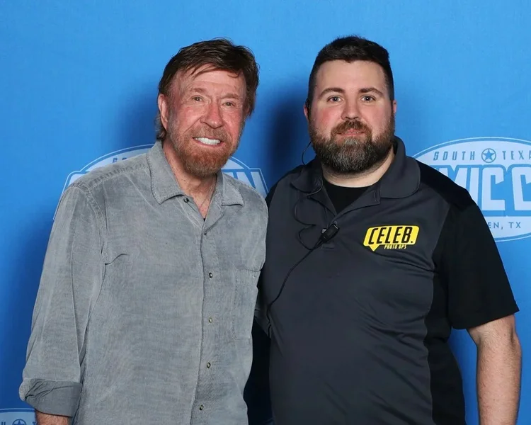 Autograph Info — South Texas Comic Con