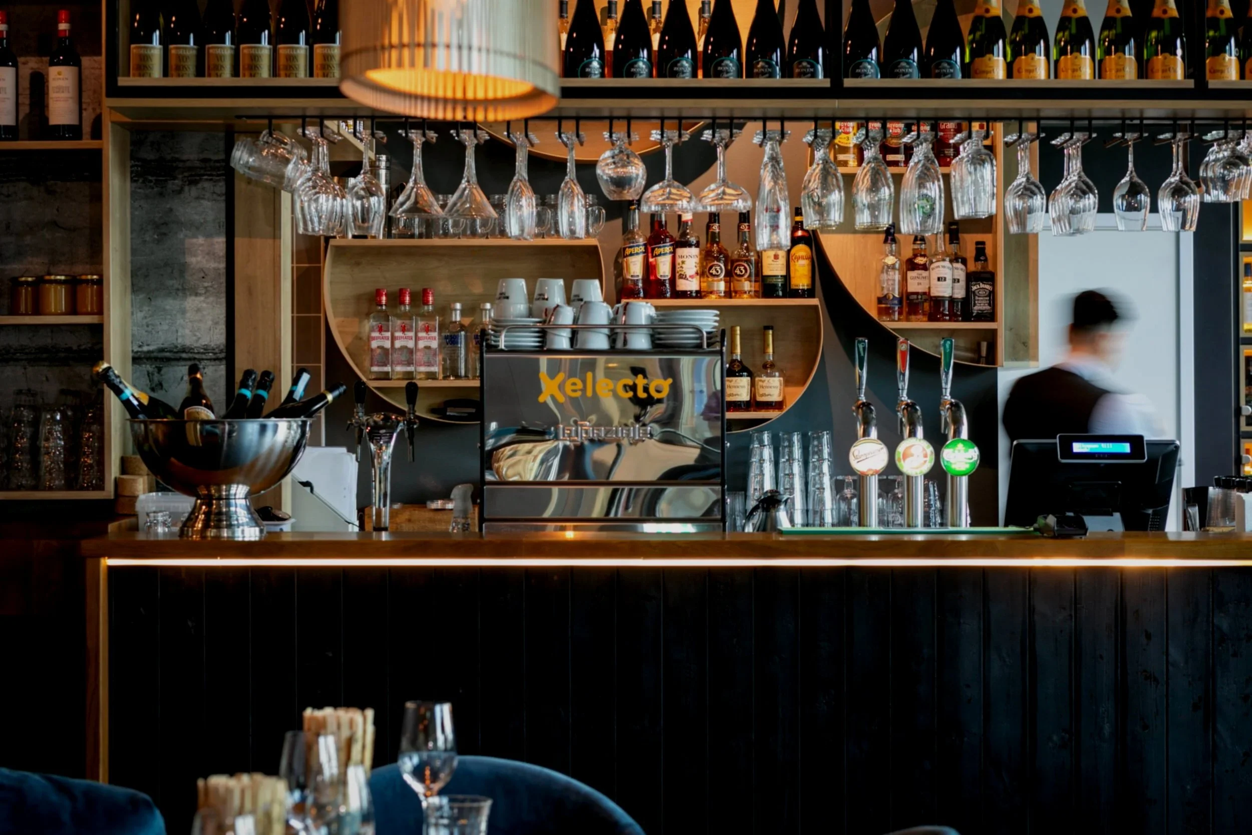 Nooch Solna | Modern asiatisk restaurang i Järvakrog