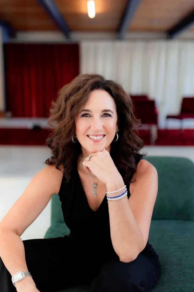 About Dr. Alexandra Solomon | Therapist, Teacher & Author