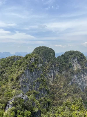 How to Visit Tiger Cave Temple, Krabi: Is the Climb Worth It?