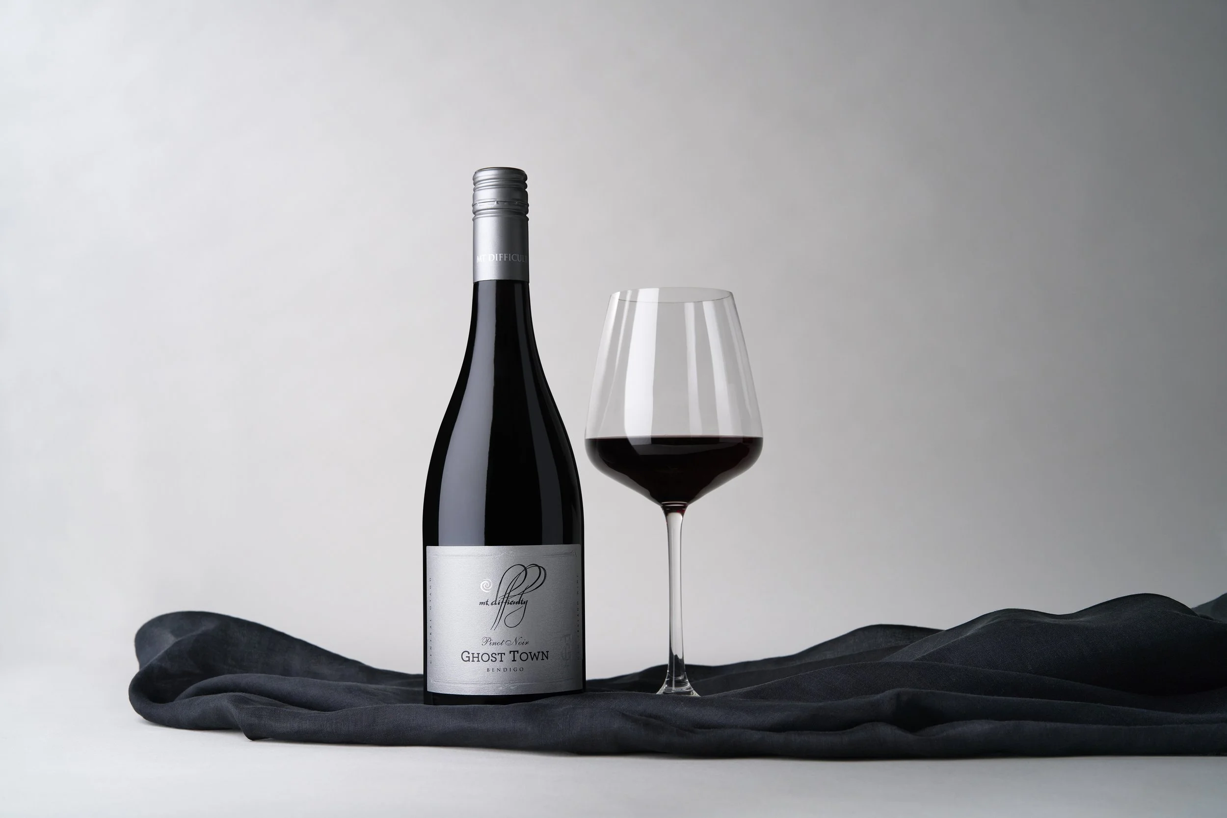 Roaring Meg — Mt Difficulty Wines