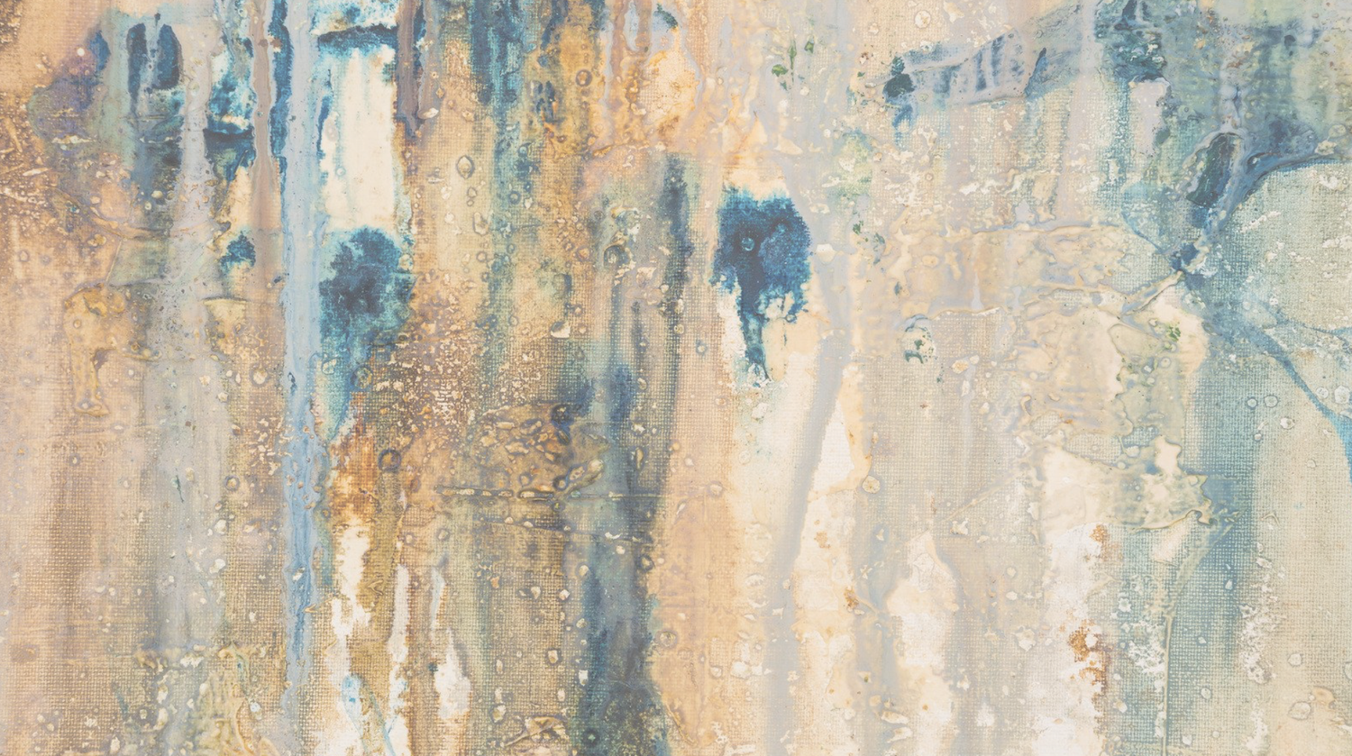 The Layered Page — the cottage table experience