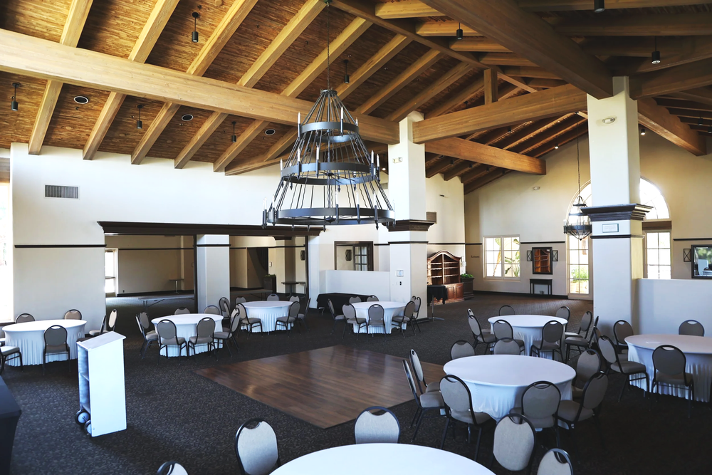 Menifee Lakes Country Club | Book Your Golf Experience Today