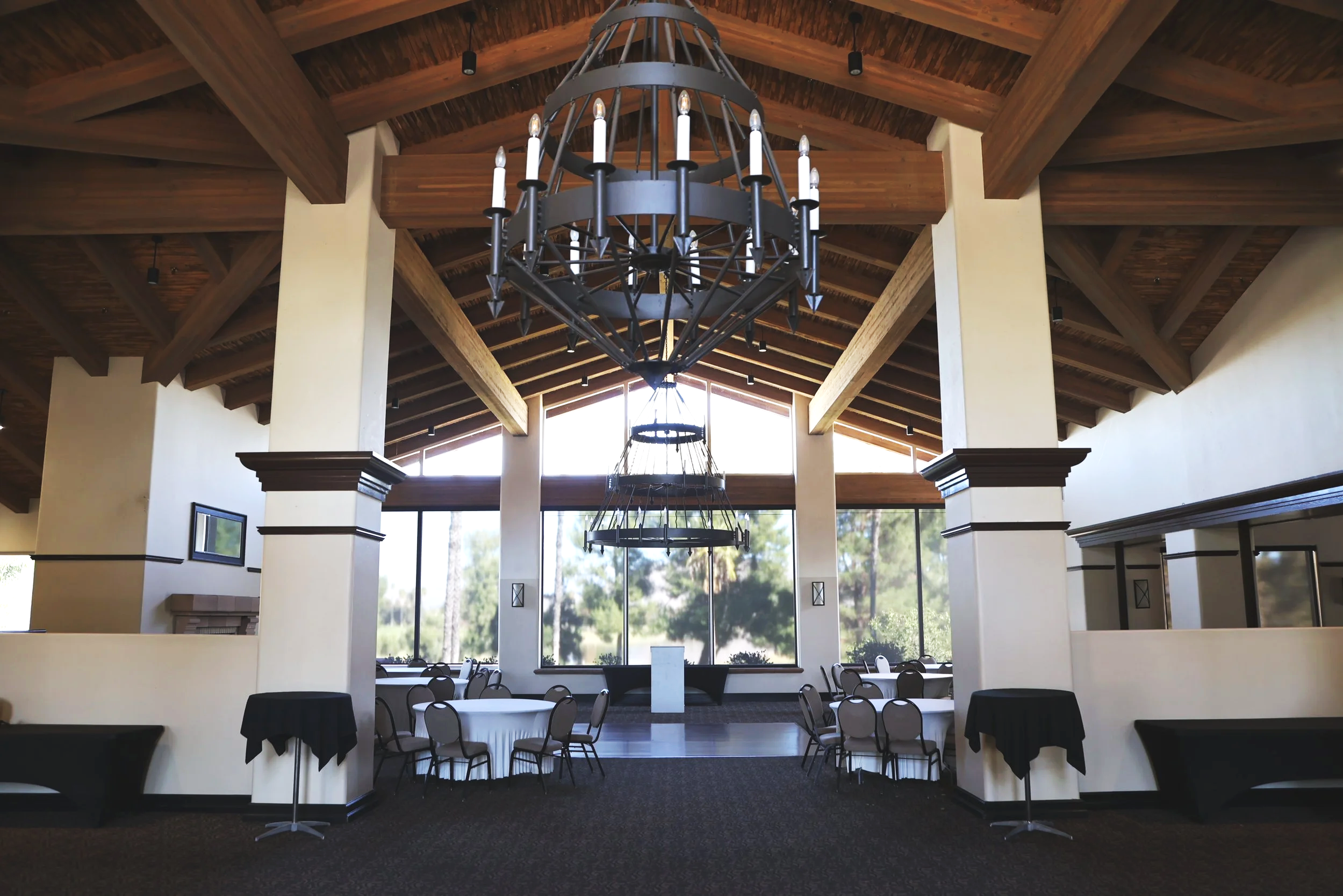 Menifee Lakes Country Club | Book Your Golf Experience Today