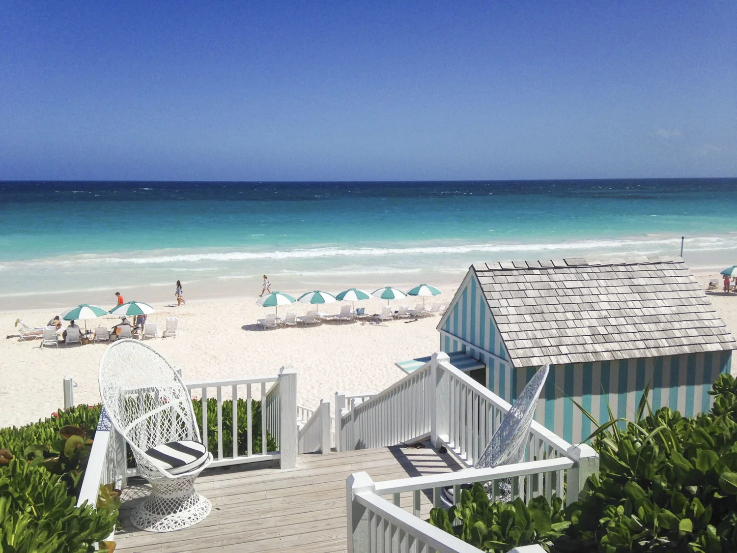 Moving to the Bahamas? Which Island: The Exumas vs Harbour Island vs ...