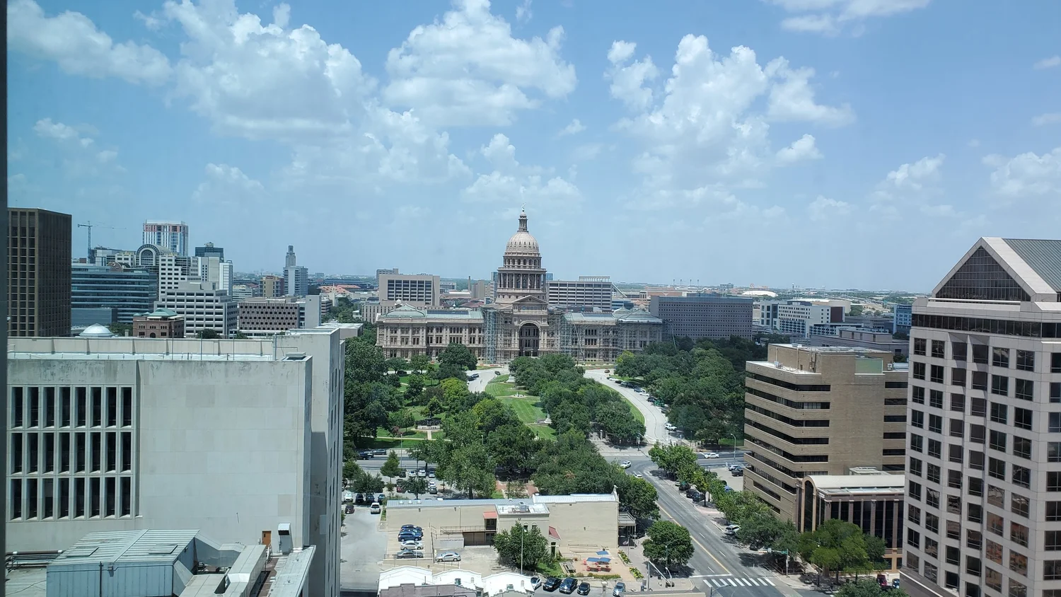 Robin for Texas House 49 | Join the Movement Today