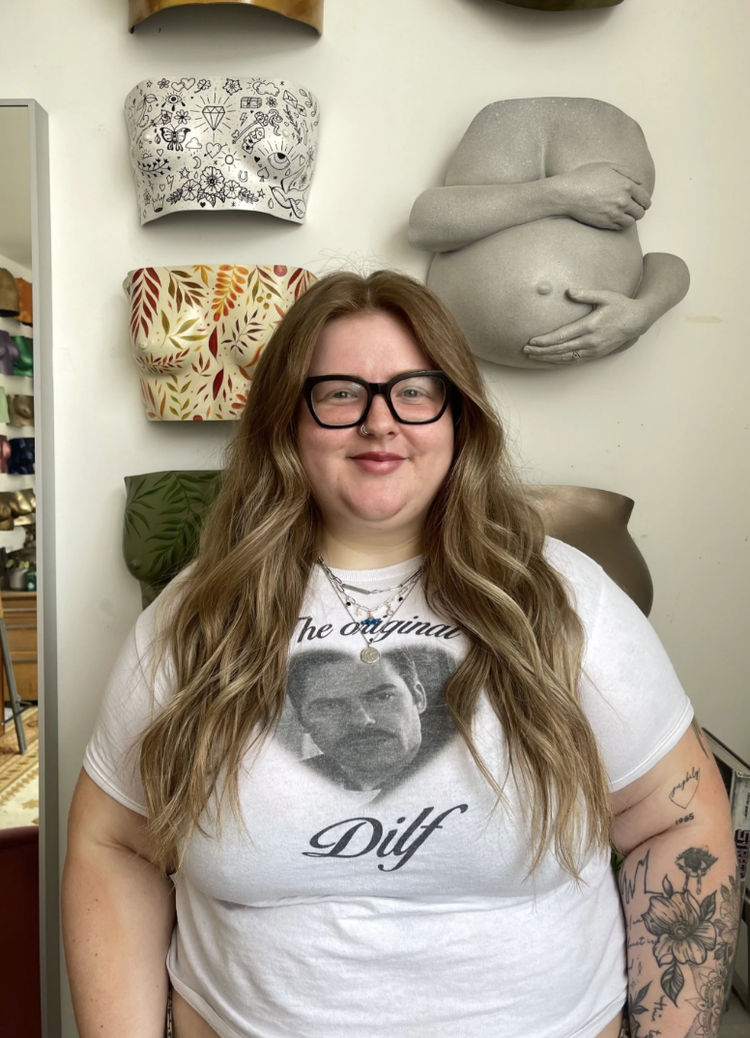 LYDIA REEVES ARTIST