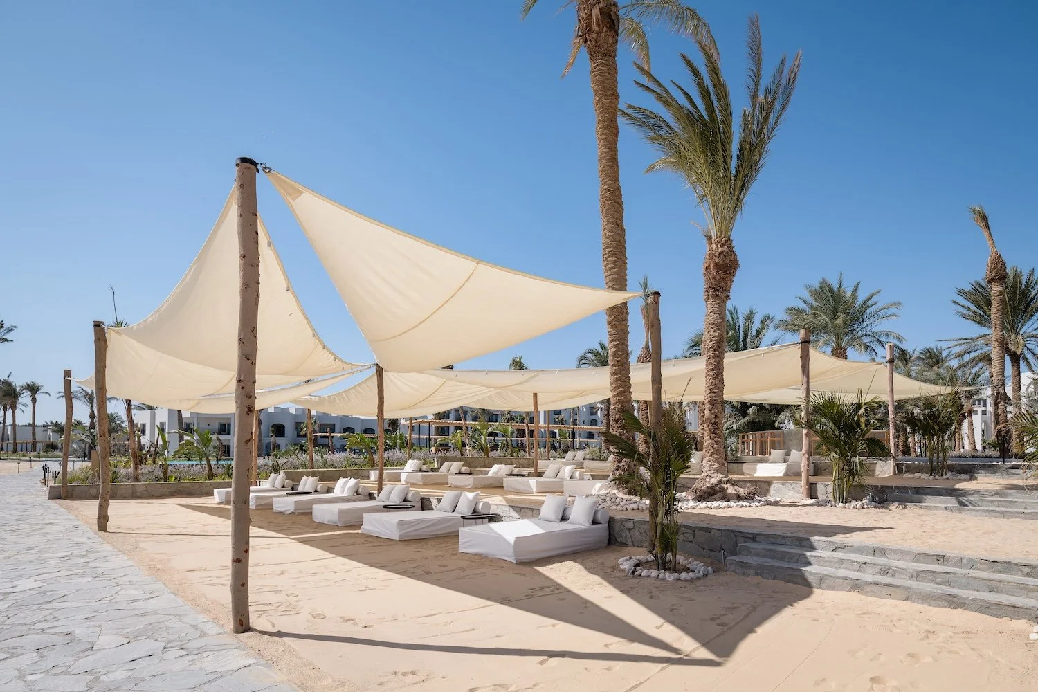 Nur Beach Club — Serry Beach Resort