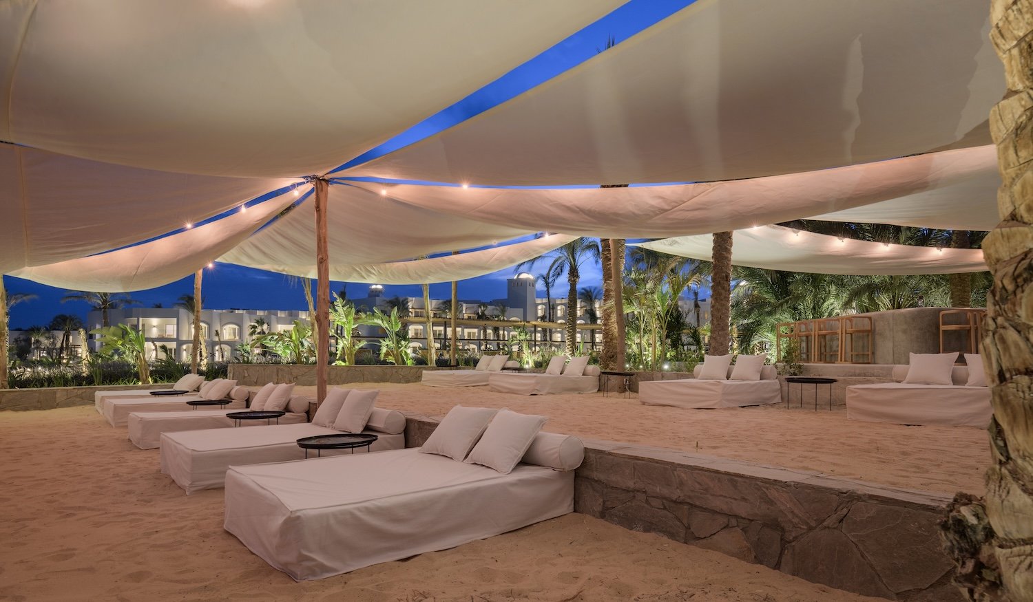 Nur Beach Club — Serry Beach Resort