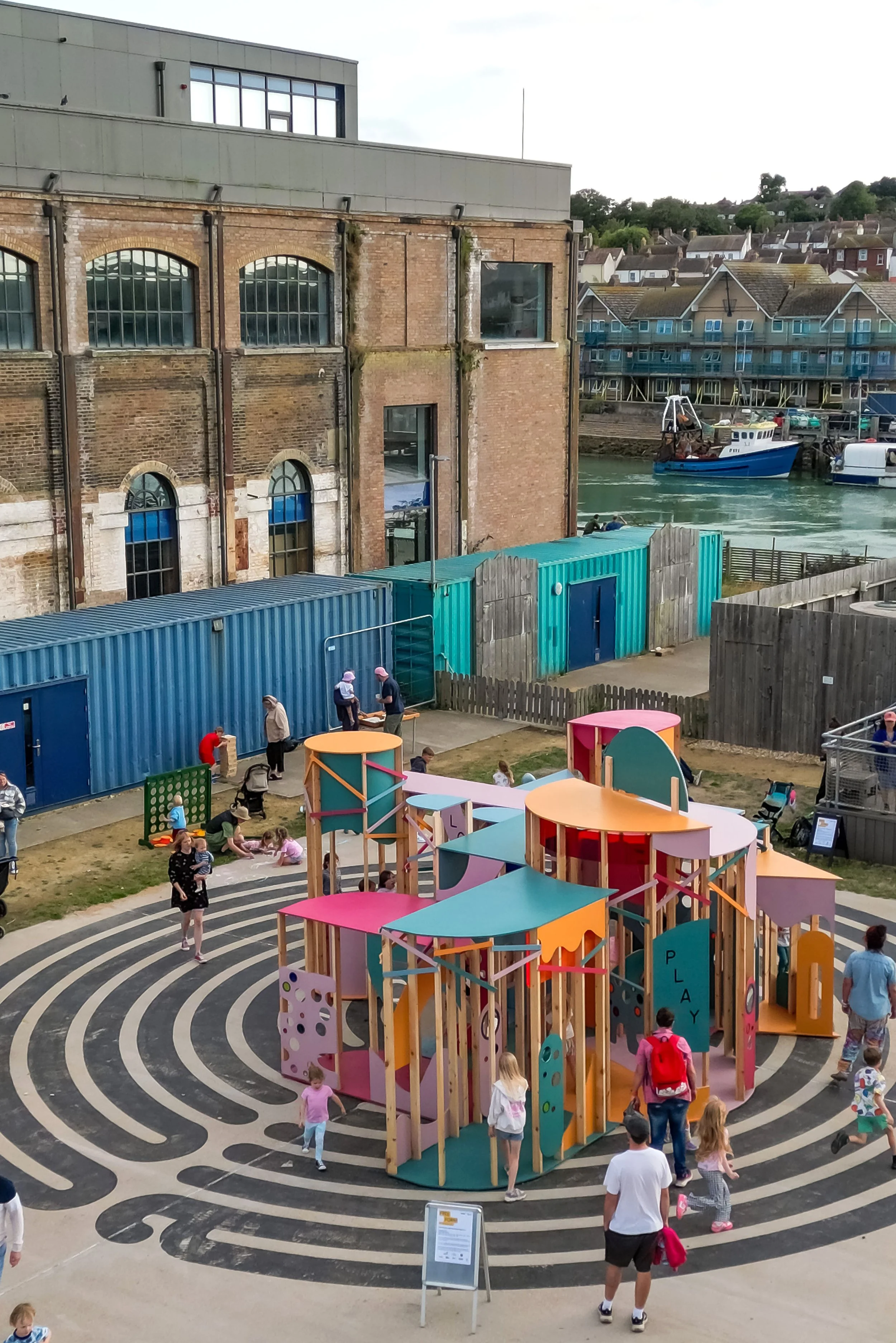 Free Form — Maze-like pavilion for playful exploration. — LEAP THEN LOOK