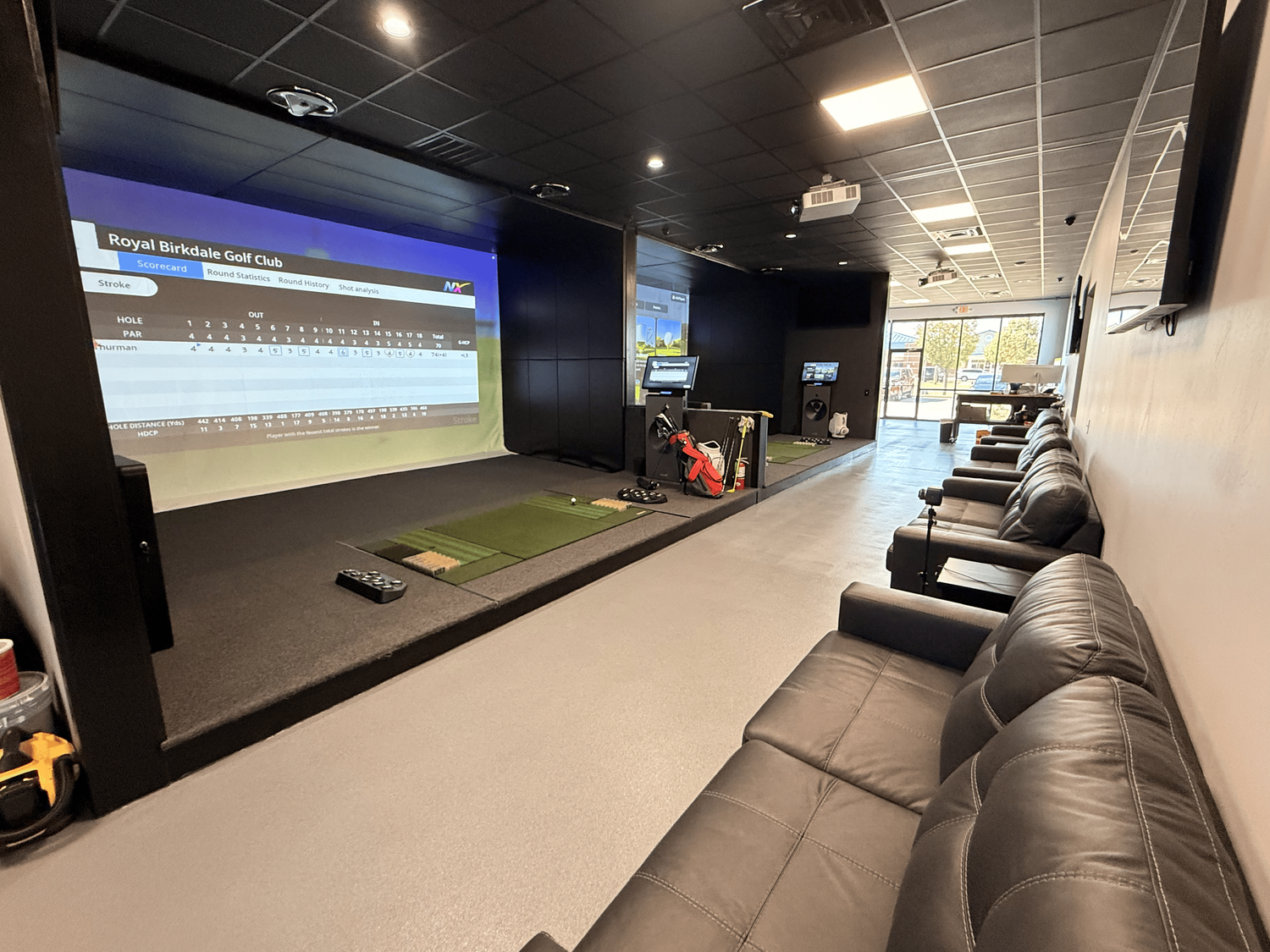 Land Run Links | Premier OKC Indoor Golf Range | Book Your Perfect ...