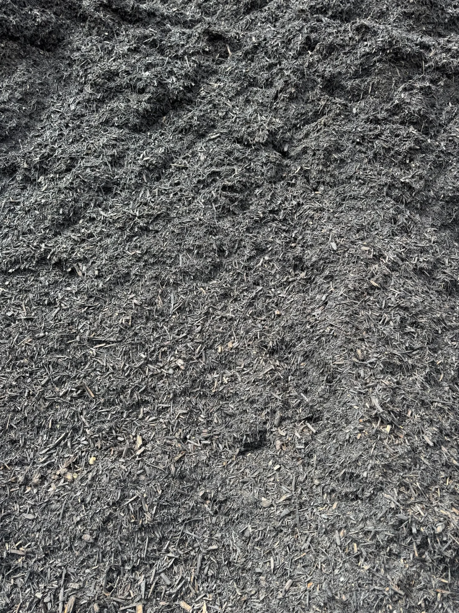 Premium Mulch in Burlington, NC | Dyed and Natural Options Available ...