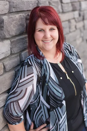 Dr. Terilyn Pott — Horizon Counselling Service