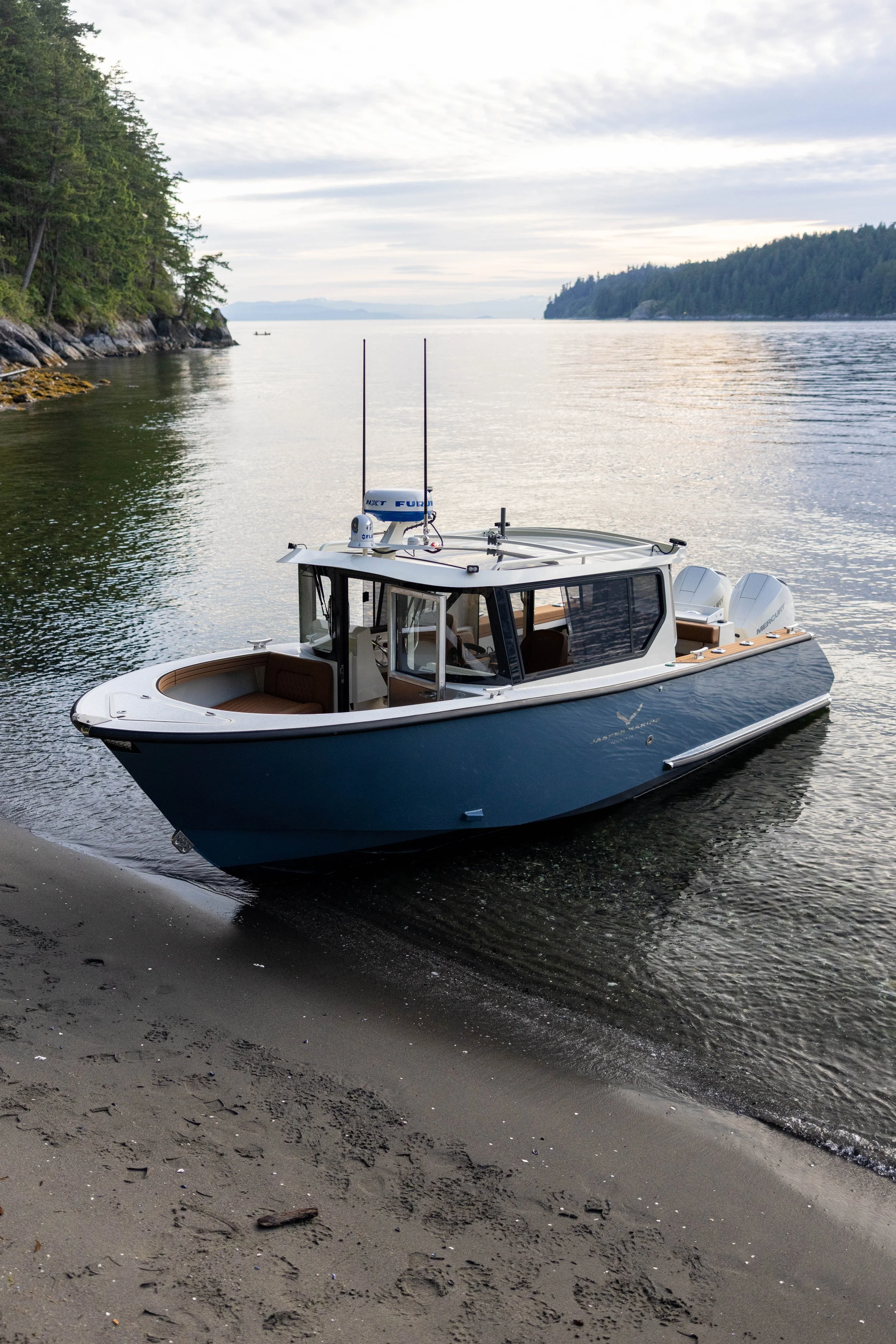 Defender 22 Series Overview