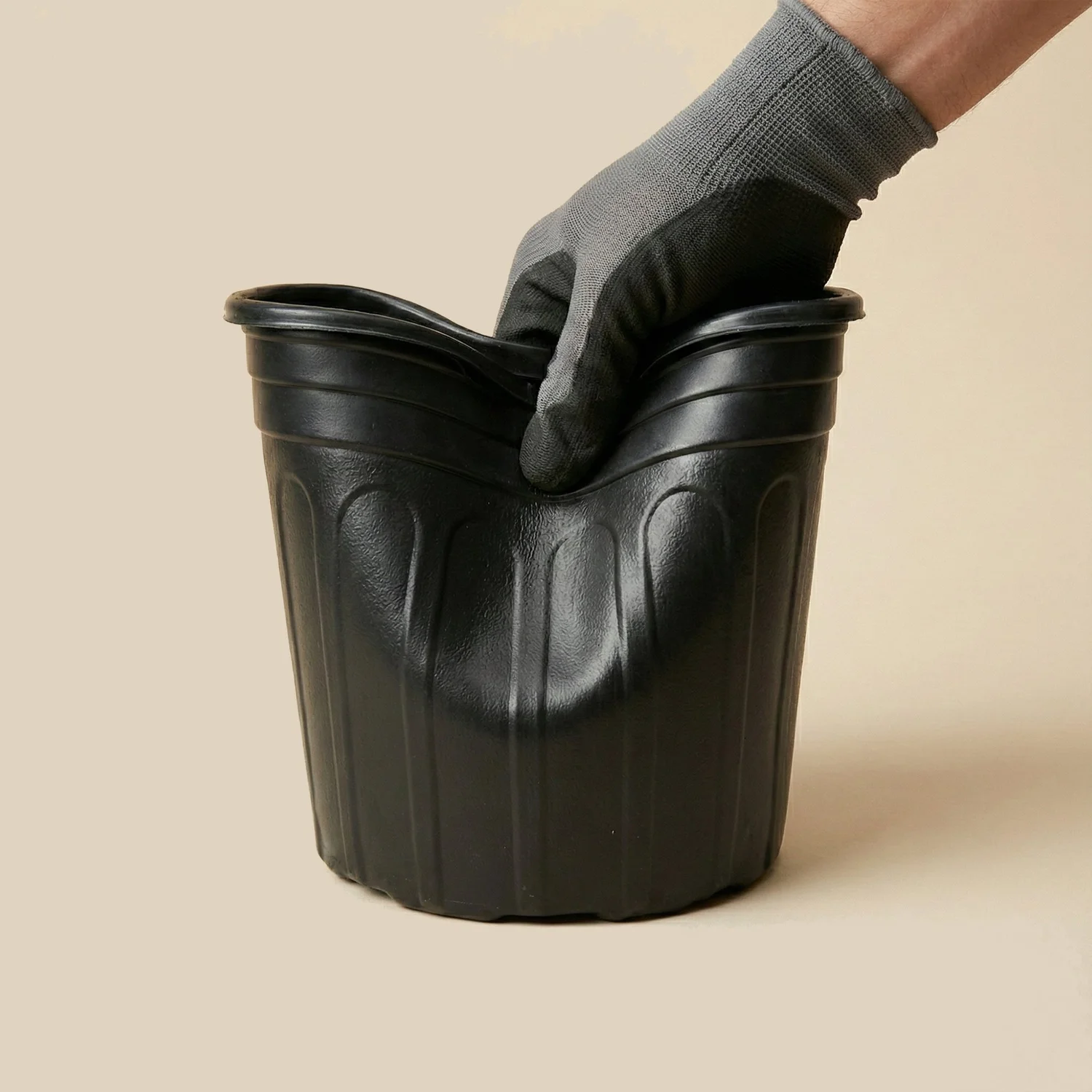 Factory Direct Blow Molded Nursery Pots & Containers Supplier ...