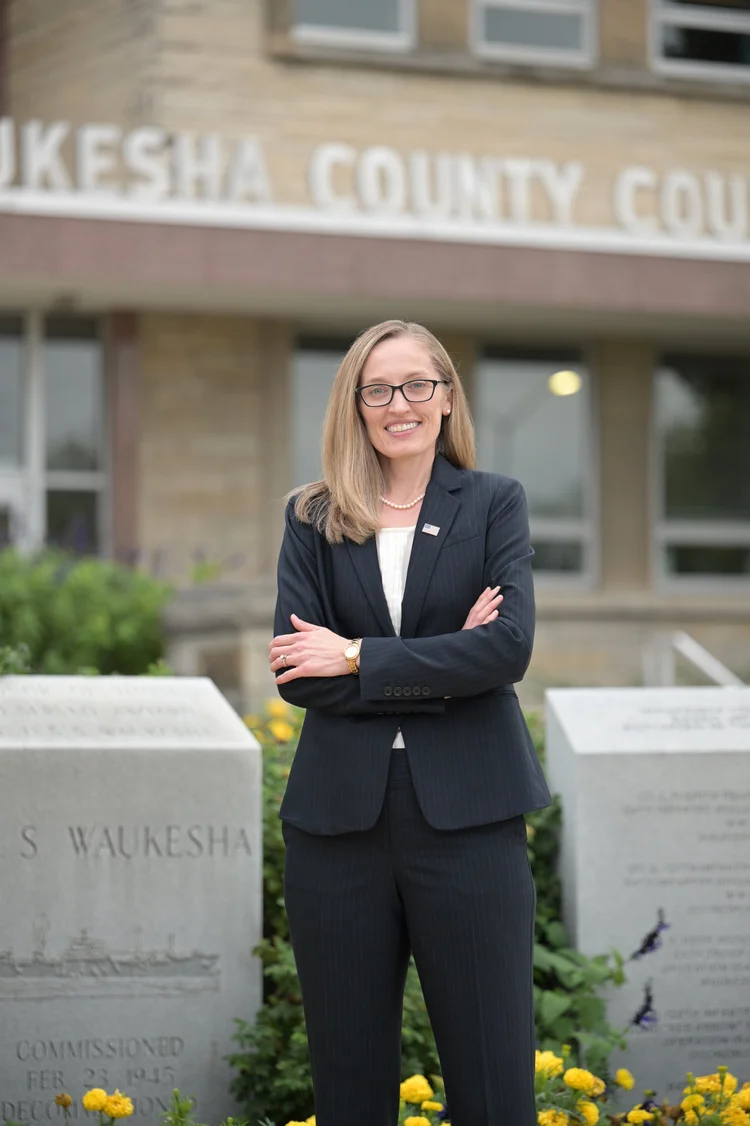 About — Christine Hansen For Judge