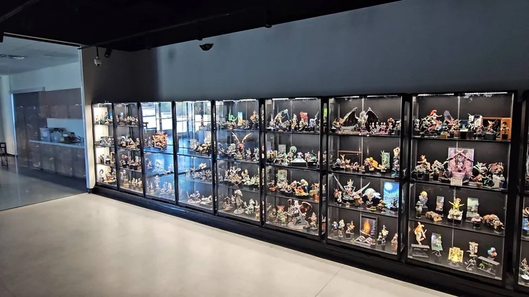 Verko's Vault | Visit, Discover, Experience Miniatures