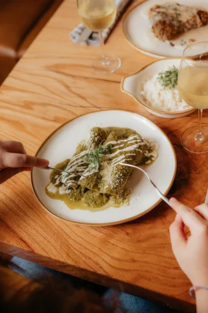Dinner | Discover Delicious Dinners - Book Now — Trinity St ...