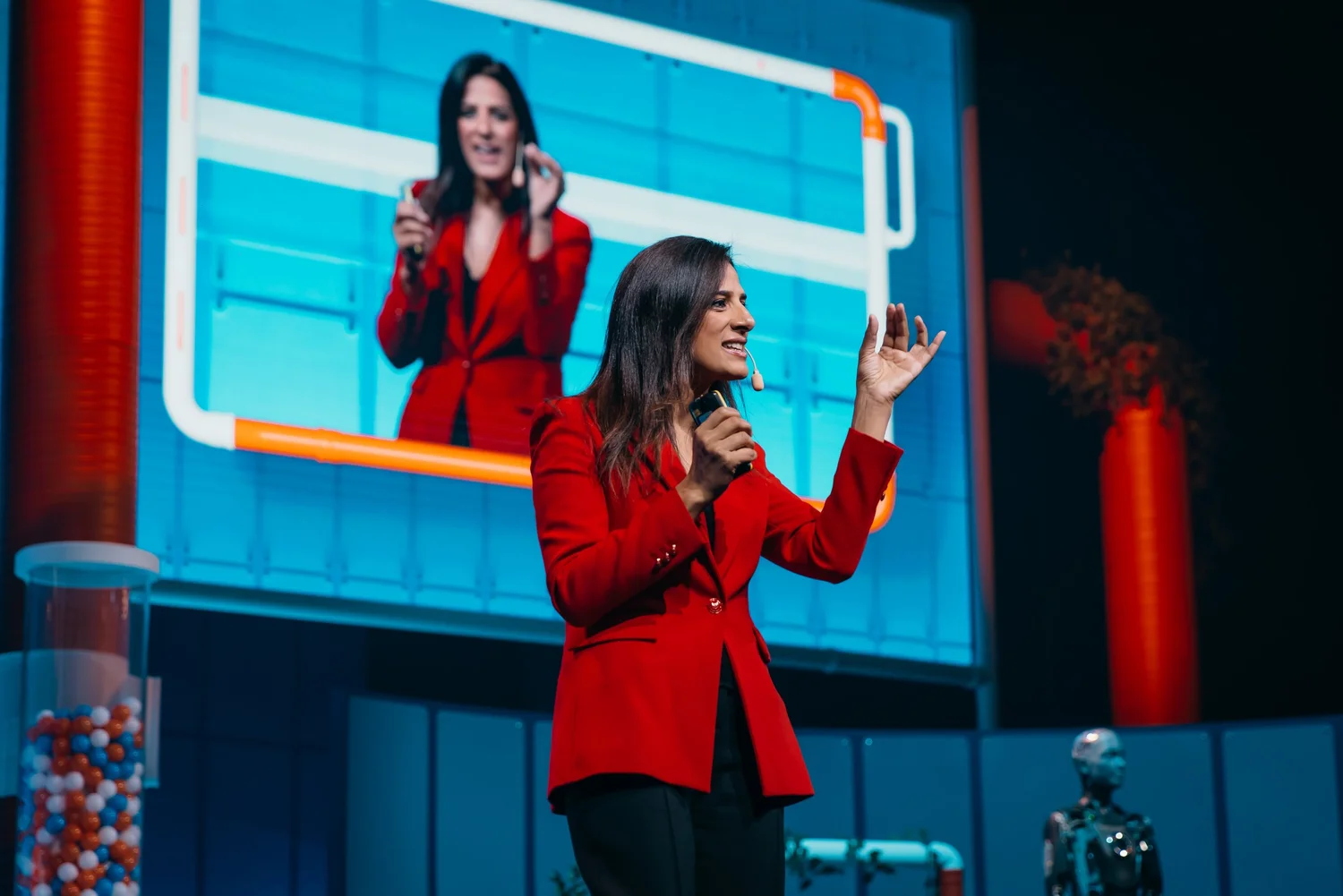 Priya Lakhani | Leader in AI, Education, Skills, Purpose Driven Business