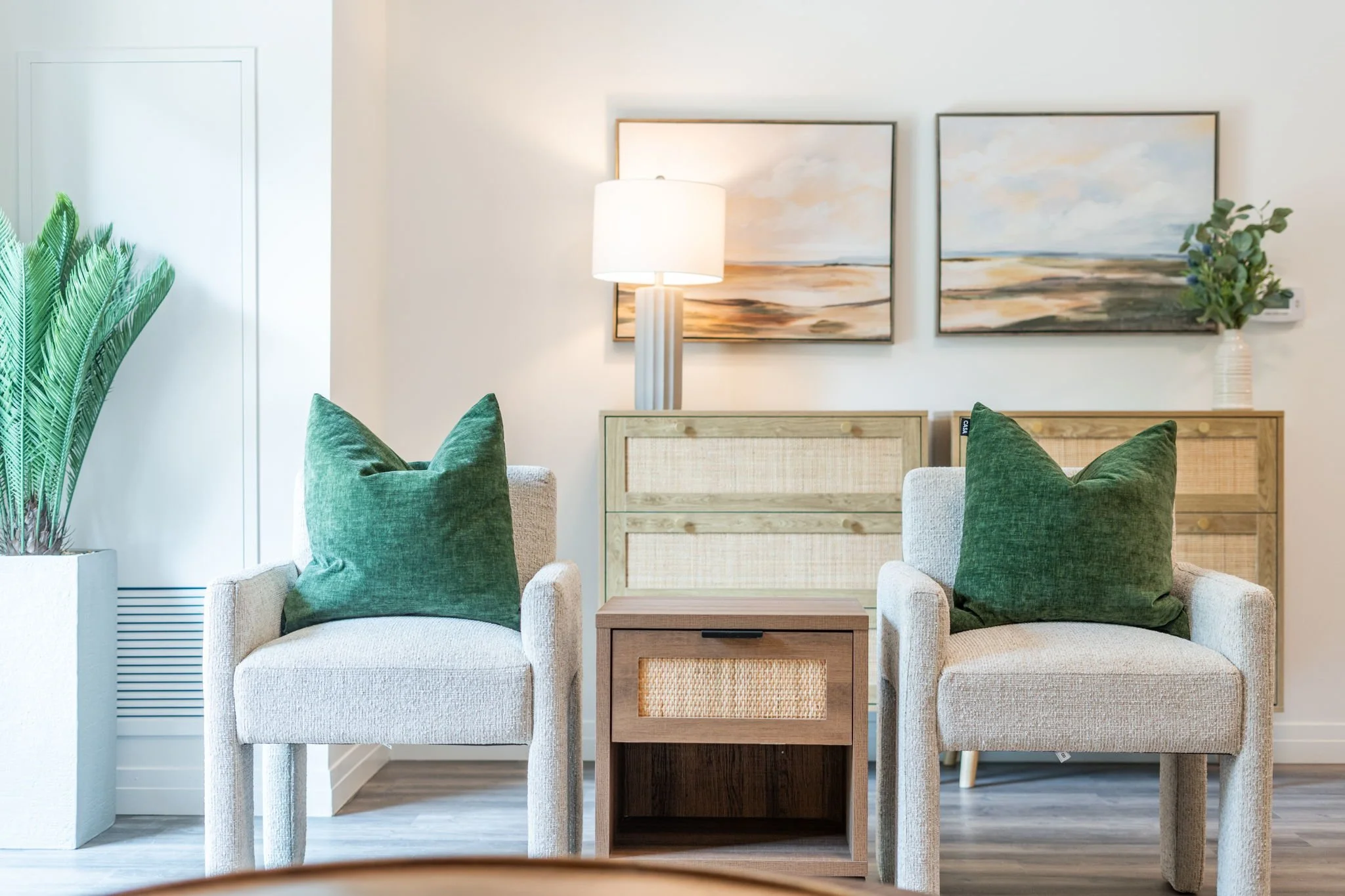 ALMA COLLEGE SQUARE APARTMENTS | Modern Rentals in St. Thomas, ON